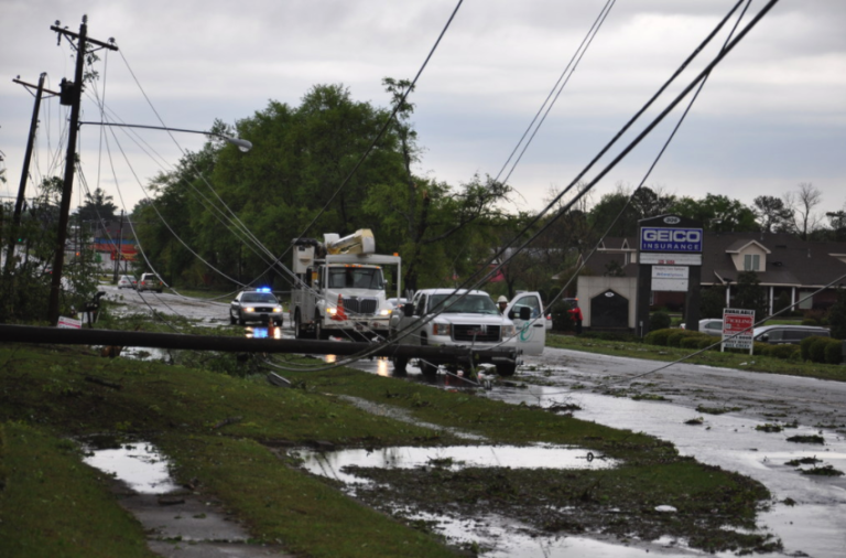Along Those Lines: How Co-ops Come Together to Recover from Storms ...