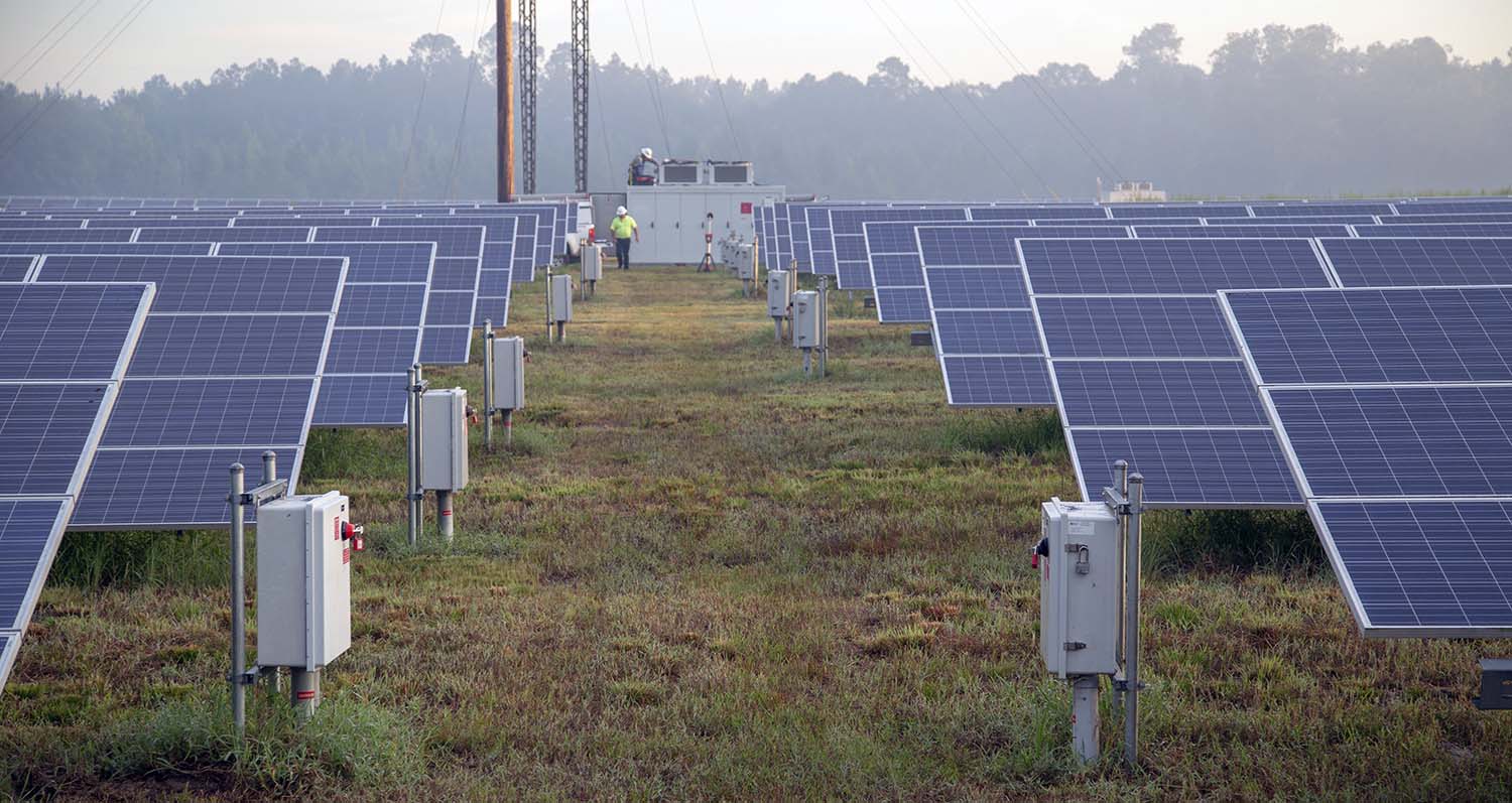 Six Co-ops Tapped to Negotiate $28.5 Million in DOE Grants - America's ...