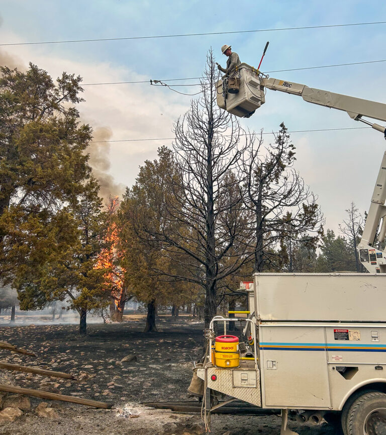 Oregon Wildfire Forces Evacuation of Hundreds of Co-op Members ...